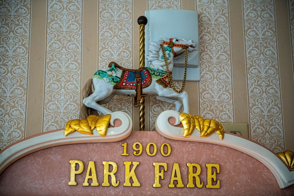 1900 Park Fare Review - Disney World's Best Character Dining ...